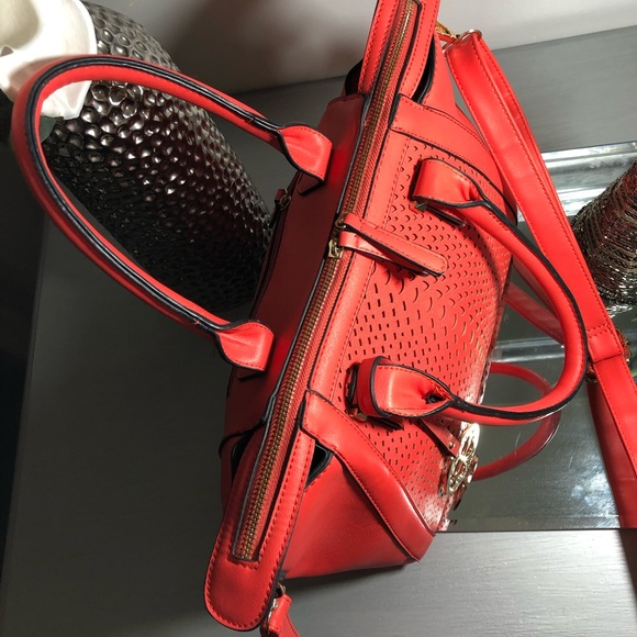 Isabelle | Bags | Isabelle Purse | Poshmark